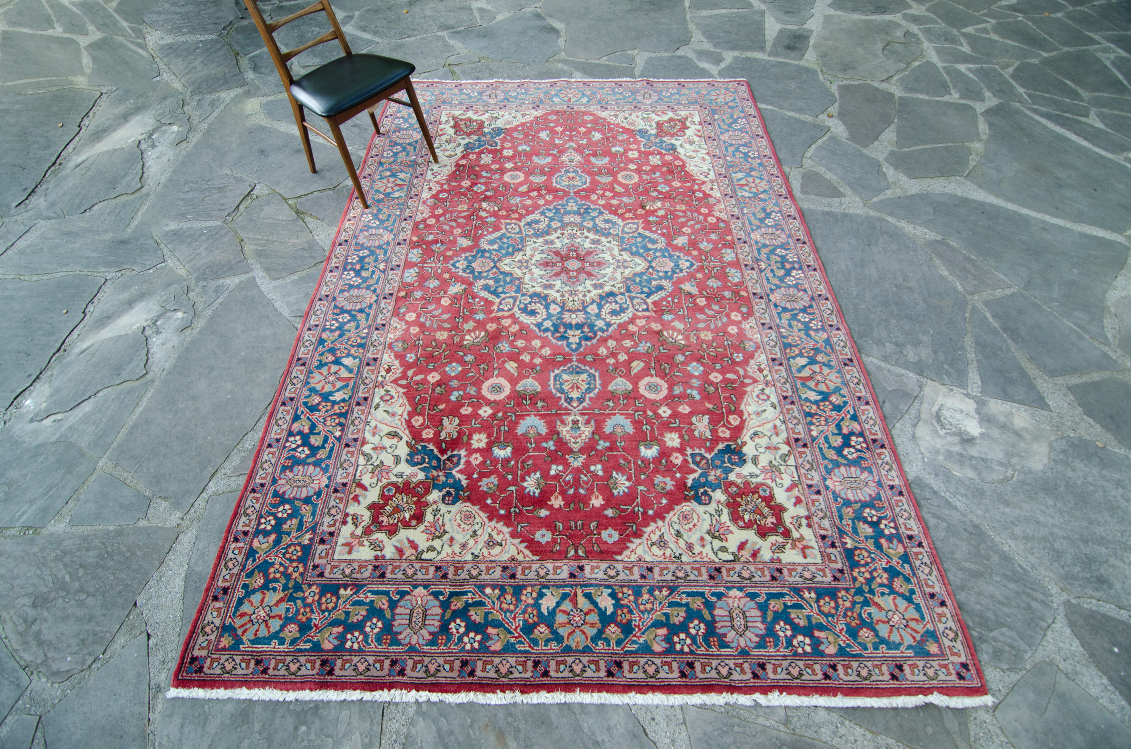 Vintage Romanian Rug | House of Séance