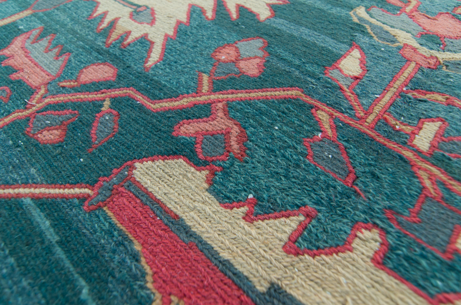 Vintage Soumak Rug | House of Séance